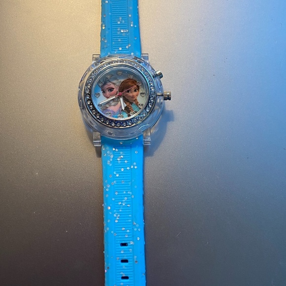 Disney | Accessories | Elsa Anna Accutime Disney Frozen Watch ...